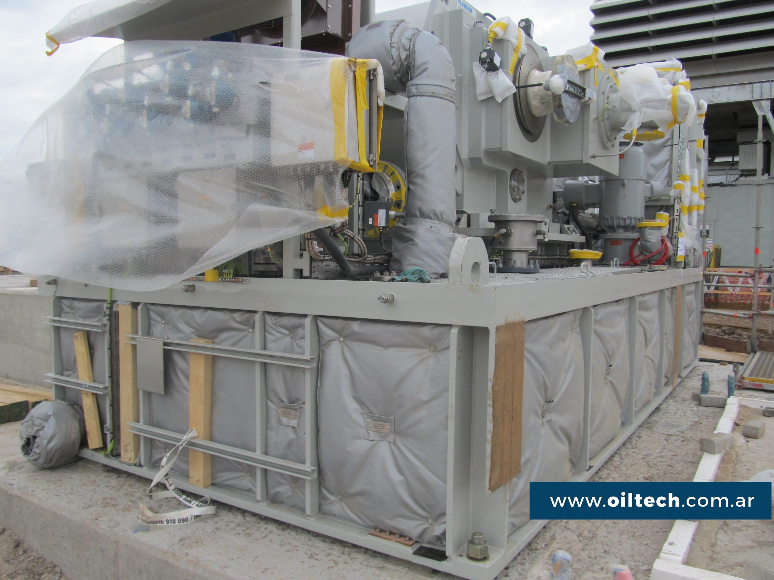 MONTAJE MECÁNICO DE TURBOGENERADOR A GAS LM-6000 Y EQUIPOS PRINCIPALES – ISLA DE POTENCIA. – Oiltech