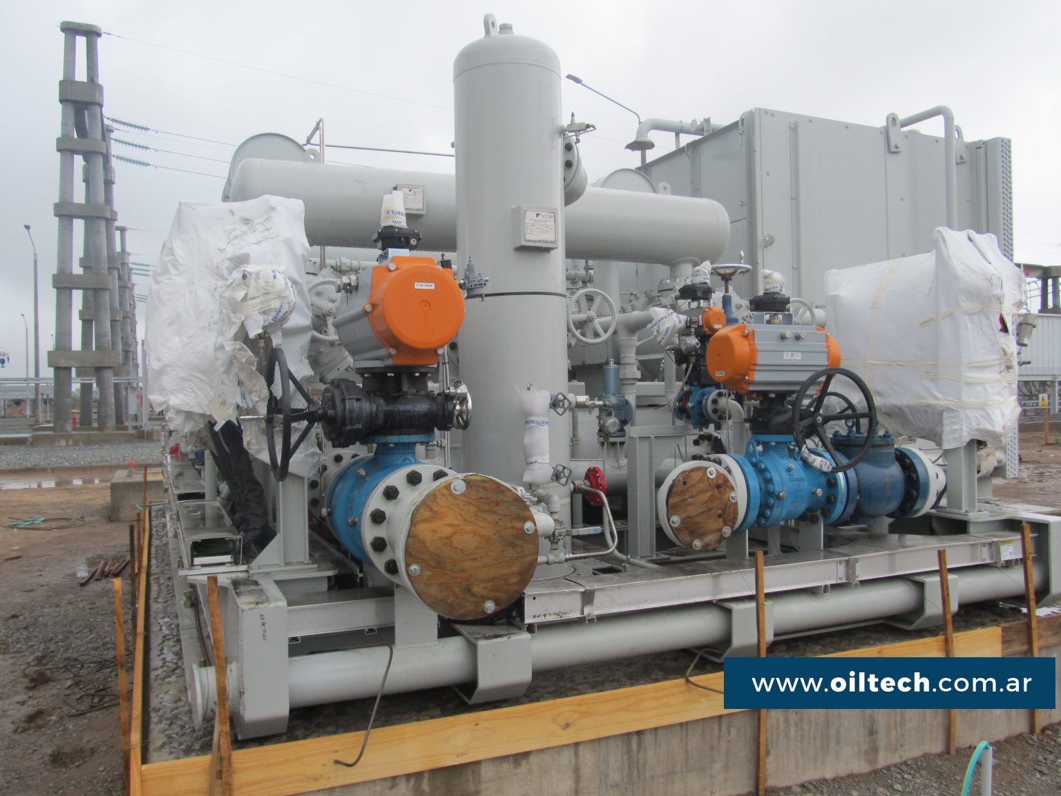 MONTAJE MECÁNICO DE TURBOGENERADOR A GAS LM-6000 Y EQUIPOS PRINCIPALES – ISLA DE POTENCIA. – Oiltech